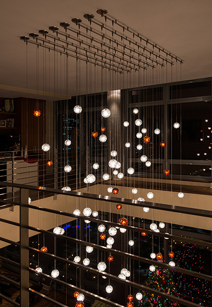 Monorail with Bubble Ball Pendant